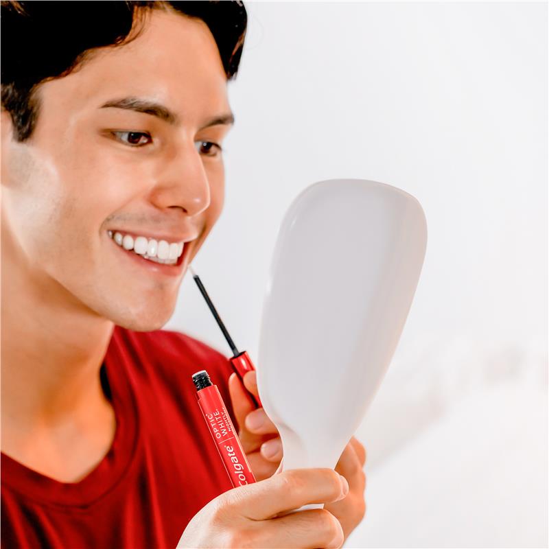 Buy Colgate Optic White LED Flex Light Teeth Whitening Kit Online at ...