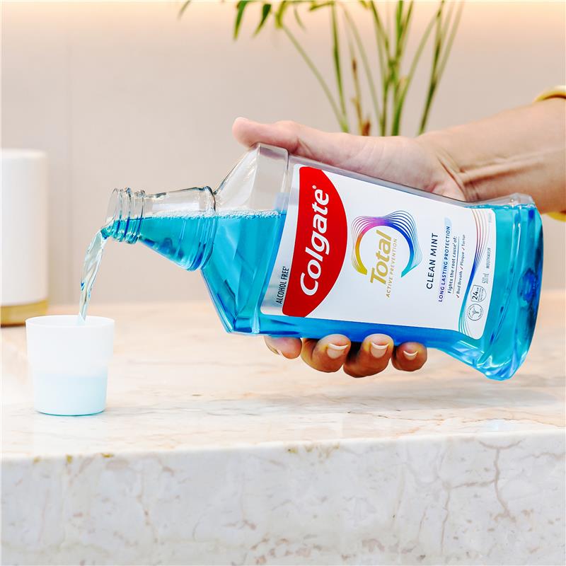 Buy Colgate Mouthwash Total Clean Mint 500ml Online at Chemist Warehouse®